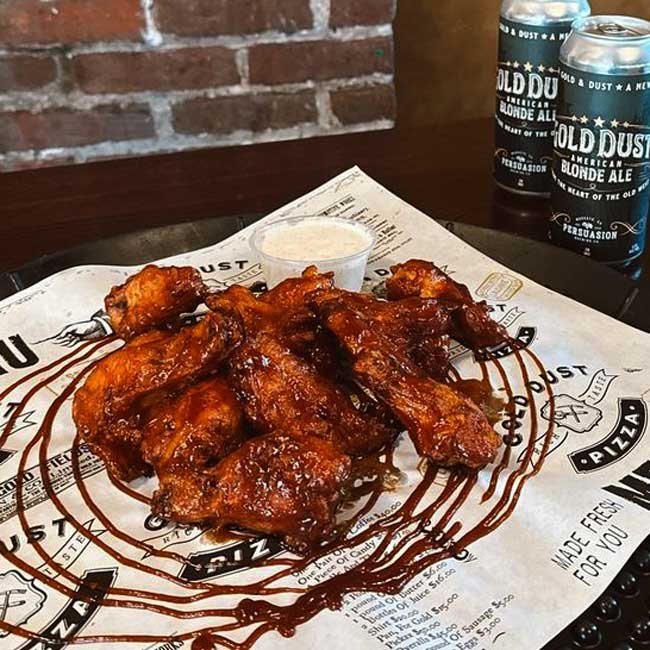 Our Menu - Handcrafted Pizzas, Calzones, and More | Gold Dust Pizza