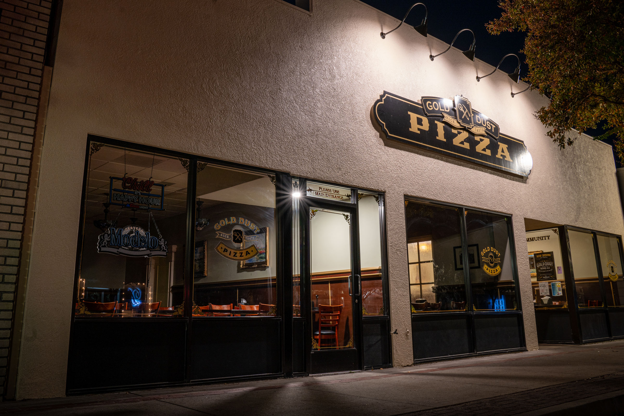 Gold Dust Pizza Ripon - Handcrafted Pizza Since 1984