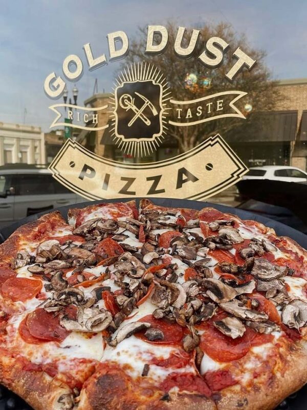 Contact Us - Get in Touch with Gold Dust Pizza