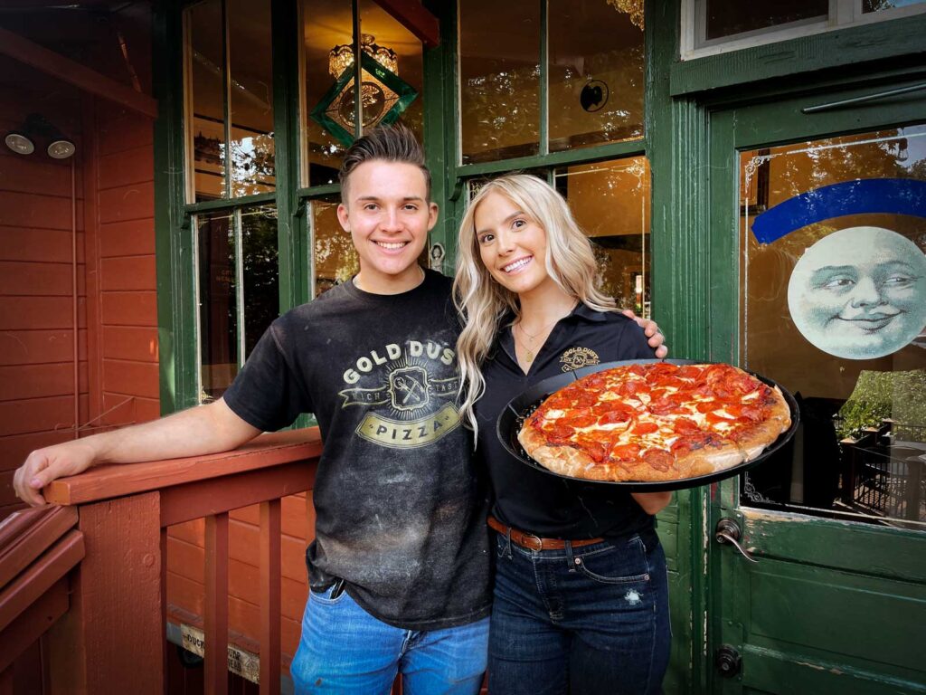 About Us - Family-Owned Pizzeria Since 1984 | Gold Dust Pizza